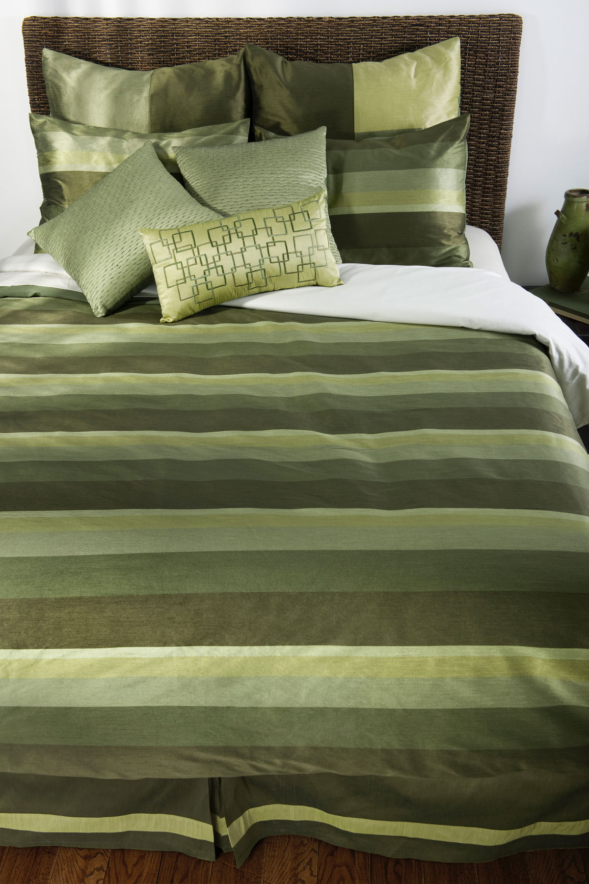 Malachite ''JJ'' by Rizzy Home Bedding - BeddingSuperStore.com